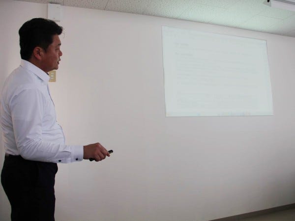 年間休日120日以上！！クリアファイル製造工場での加工機械オペレーター業務 株式会社トレンド 山梨支社（12557225）-engage