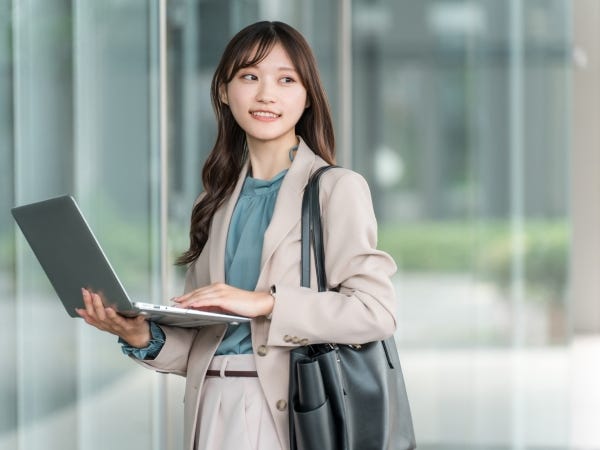 未経験OK☆TikTokクリエイターを裏側で支えるディレクター｜株式会社Rimue｜沖縄県那覇市の求人情報 - エンゲージ